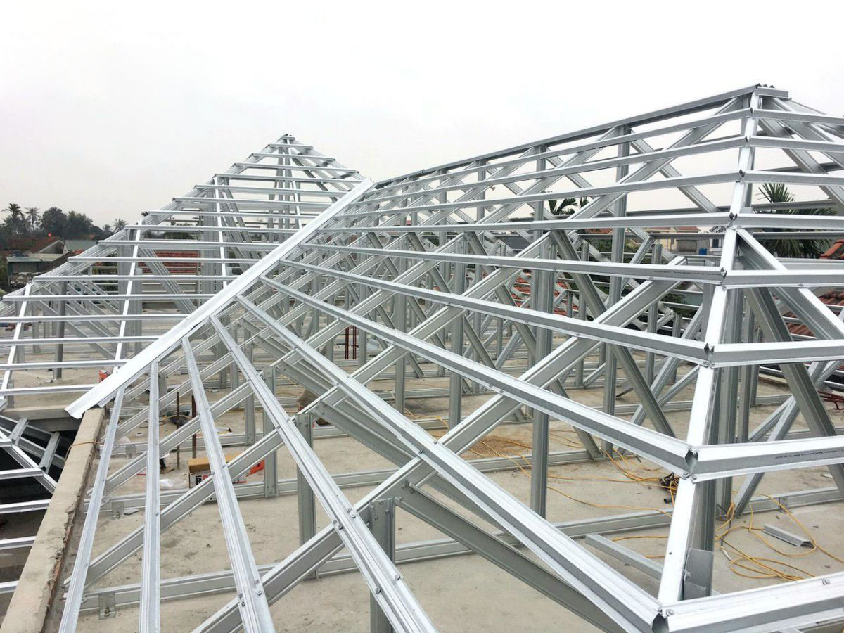 SỰ ĐA DẠNG CỦA THÉP HÌNH CHỮ C TRONG XÂY DỰNG - Nhat Huy Construction